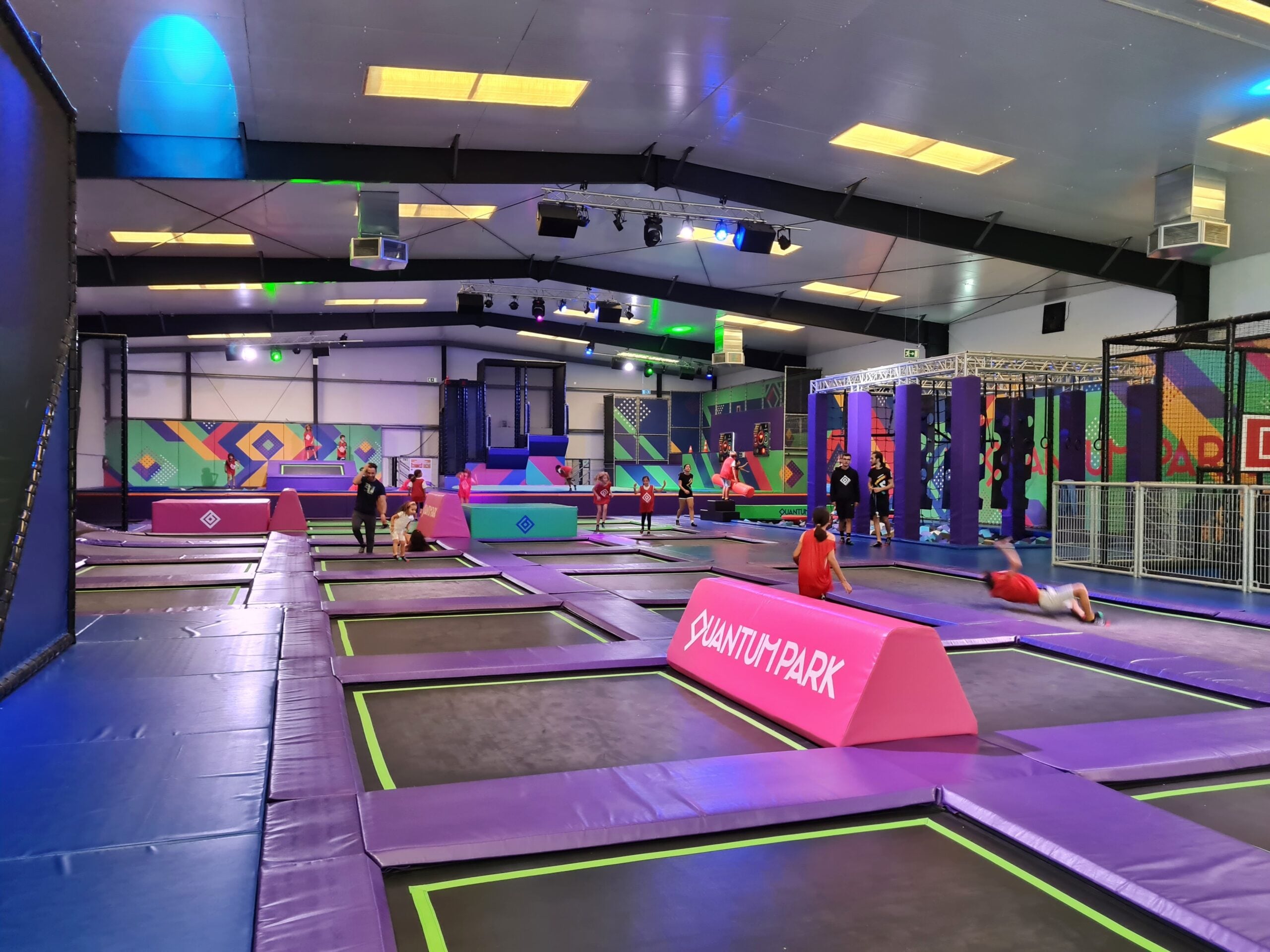 Quantum Park Almada: diversão sem igual a sul de Lisboa! - Pumpkin.pt